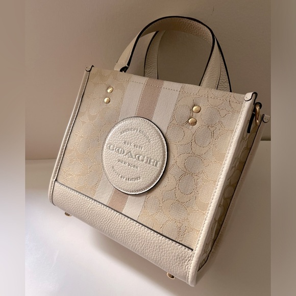 Coach | Bags | Nwt Coach Outlet Dempsey Tote 22 In Signature Jacquard ...